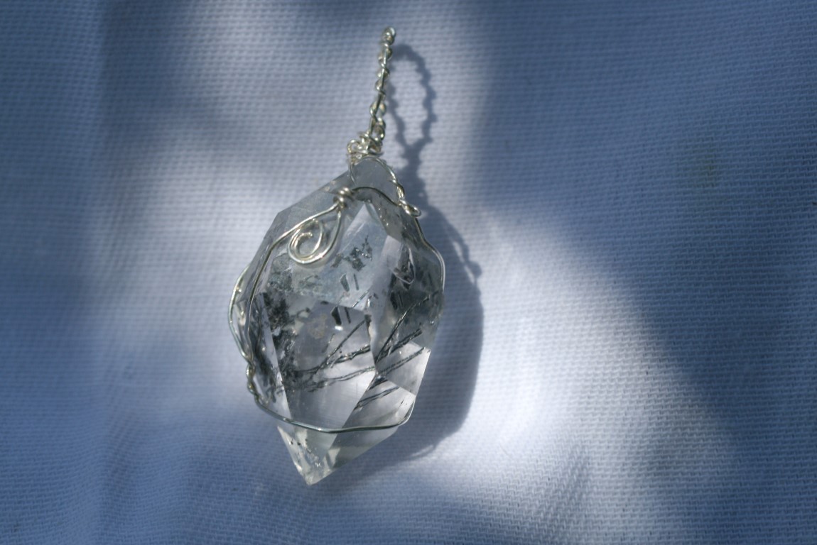 Crystal Wizard Tibetan Black Pendant very protective 5274, Tibetan ...