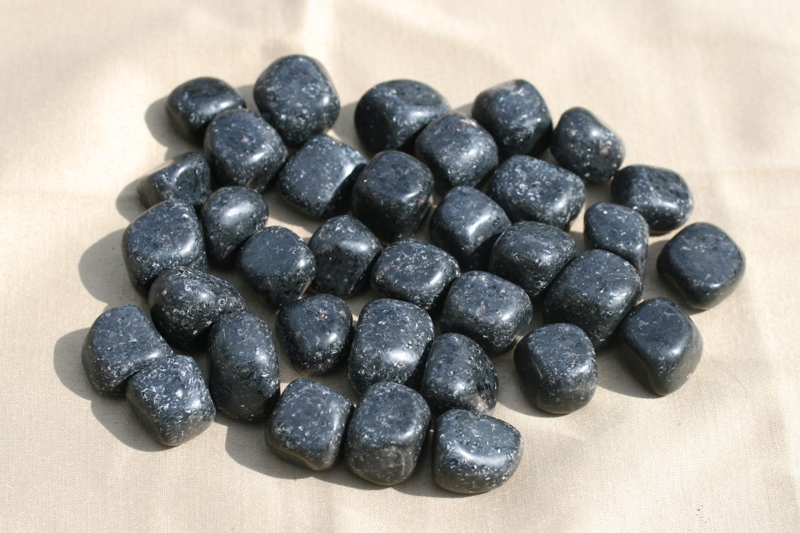 Crystal Wizard Nuummite Tumbled stone very protective and Magical 5550 ...